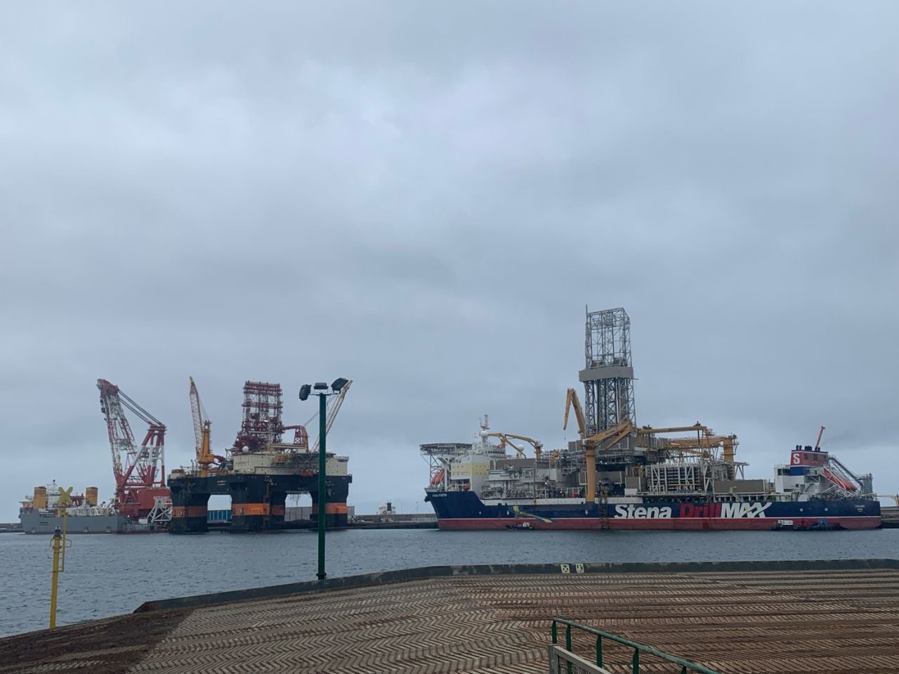 Scarabeo 9 y Stena Drillmax regresan a La Luz de la mano de Hamilton ...