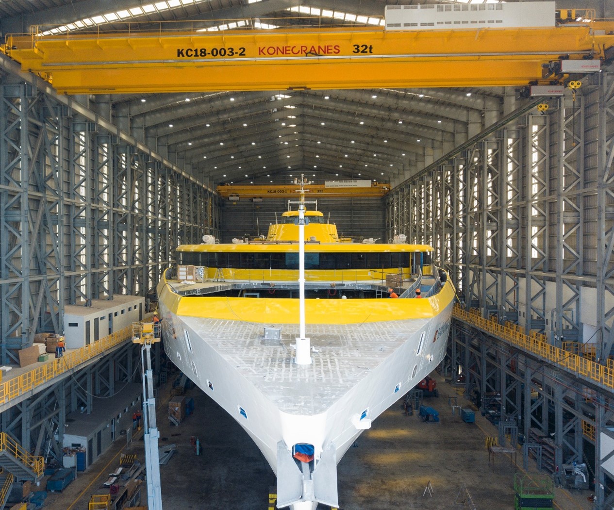 VÍDEO: primera puesta a flote del nuevo 'Bañaderos Express', de Fred ...